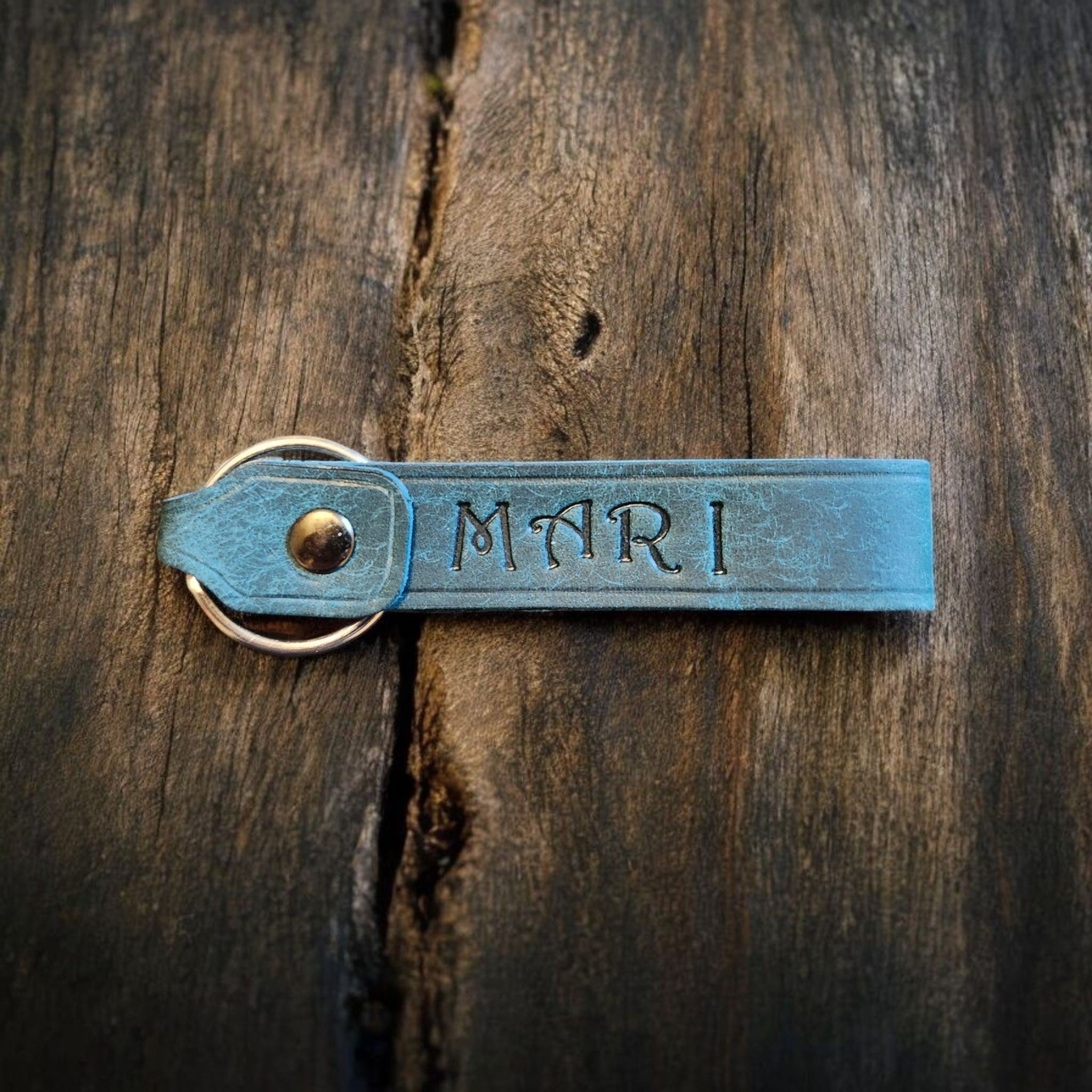Custom Leather Keychain – Personalized Name Key Fob – The Owlchemy Nest
